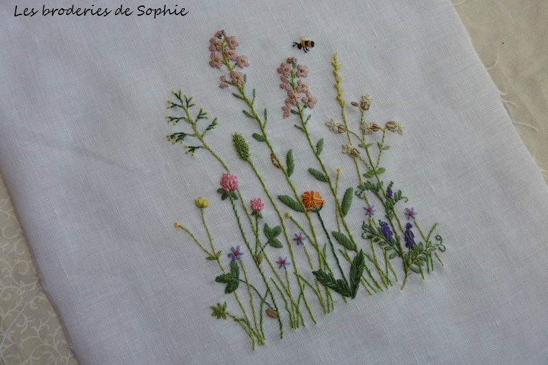 modèle broderie moderne