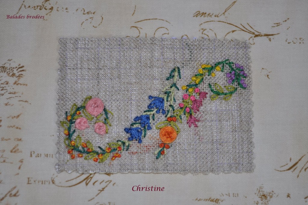 modèle initiale broderie traditionnelle